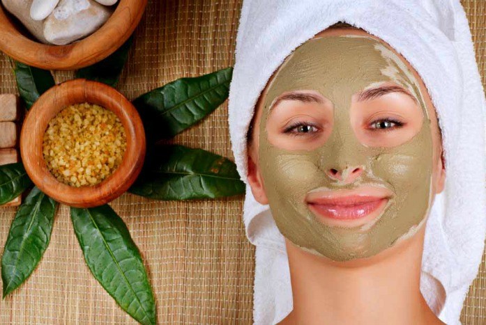 Top 10 Natural Homemade Face Packs for Pimples for Oily & Dry Skin