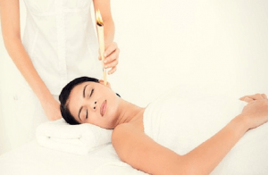 27 Tips How To Get Rid Of Clogged Ears From Cold, Flying, & Allergies